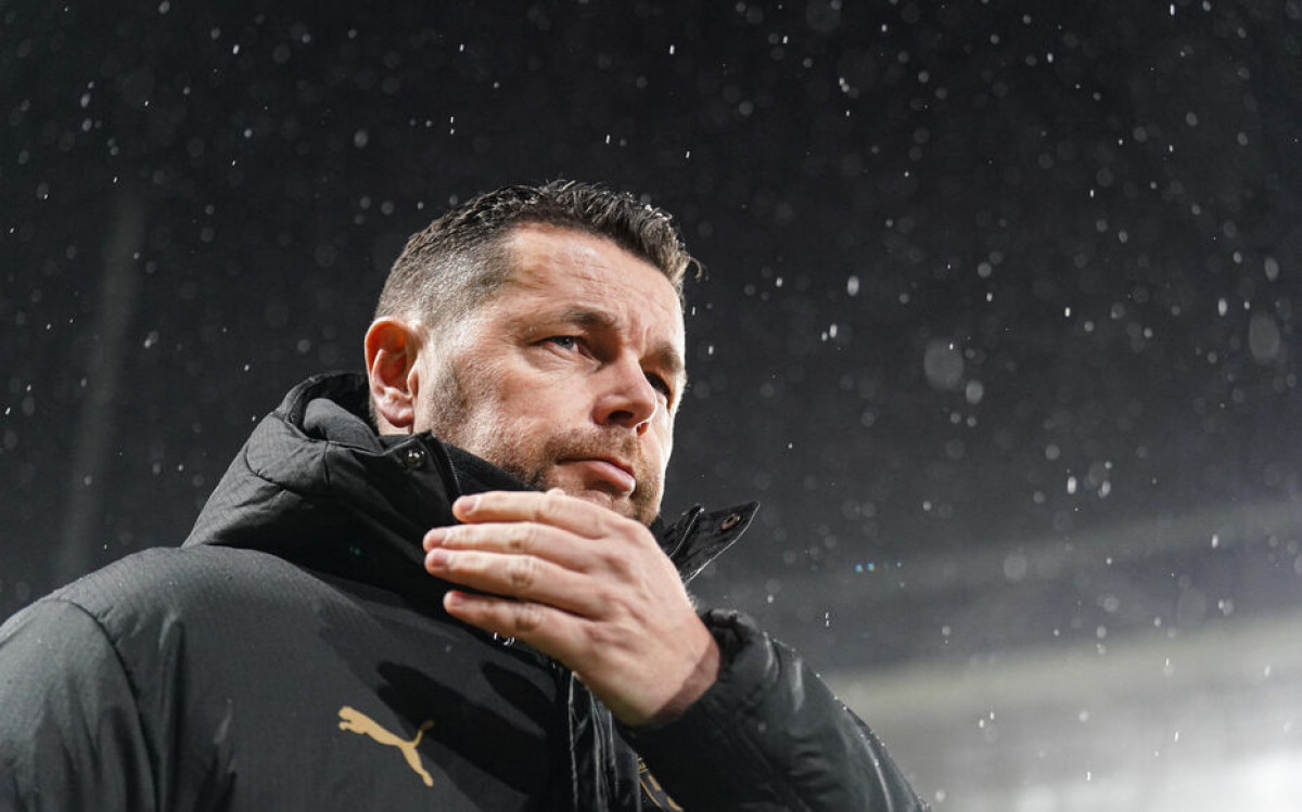 RC Lens : Pierre Sage met en place une stratégie pour retenir Nidal ...